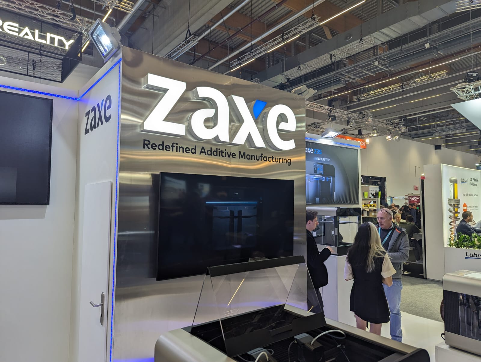 Zaxe Z3S: Elevating 3D Printing Beyond BambuLab's Reach